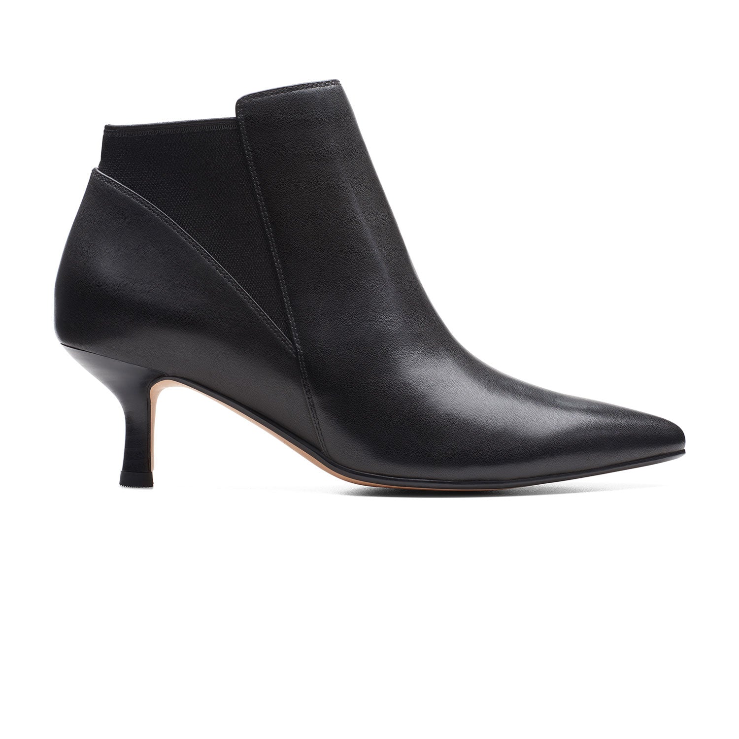 Womens - Violet 55 Up Black Leather – Clarks Bahrain